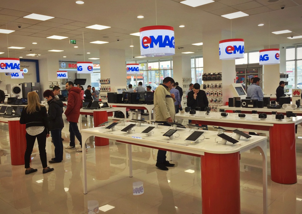 eMAG: 20% din livrările din Bucureşti au loc prin easybox. Cea mai ...