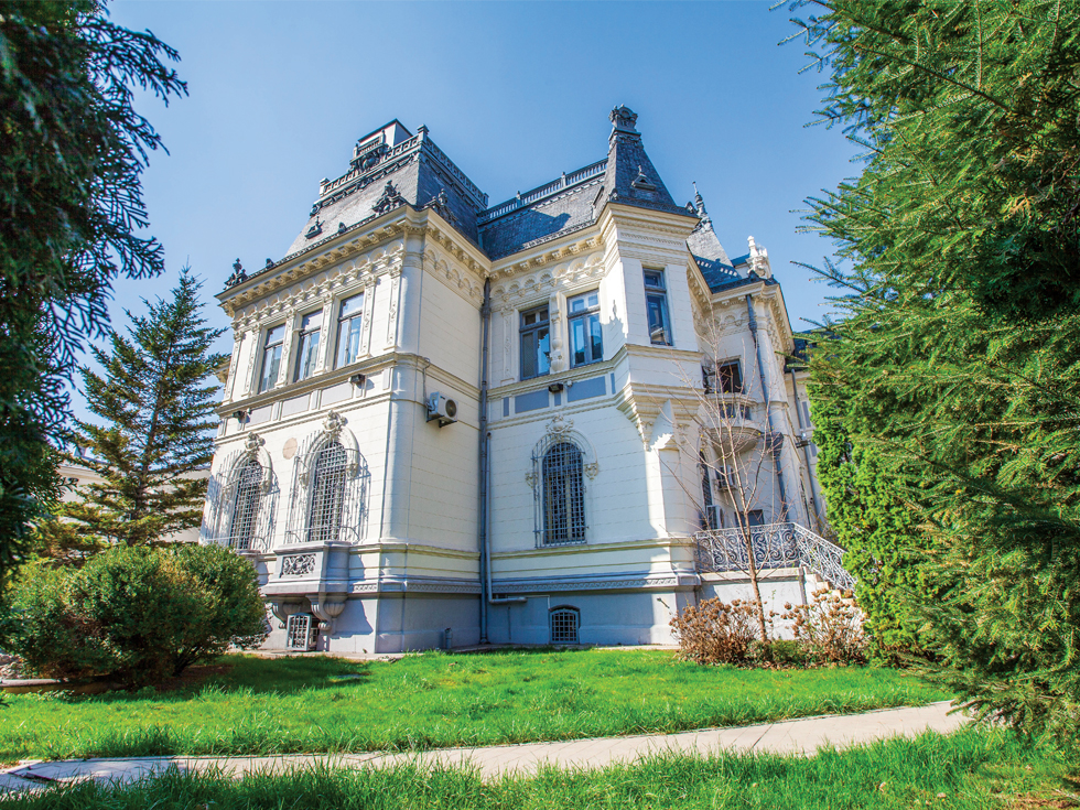 D`ale Bucureștilor: Totul despre tranzacțiile cu clădiri istorice din ...