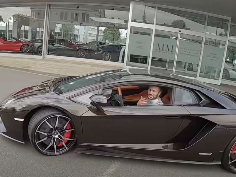 Ce afaceri are celebrul vlogger Andy Popescu - New Money