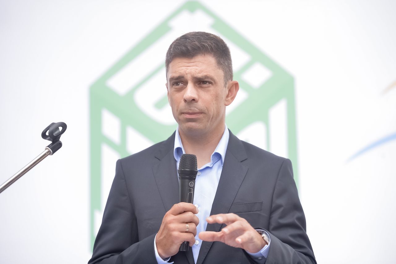 Eduard Novak a obţinut medalia de argint la Jocurile Paralimpice de la ...