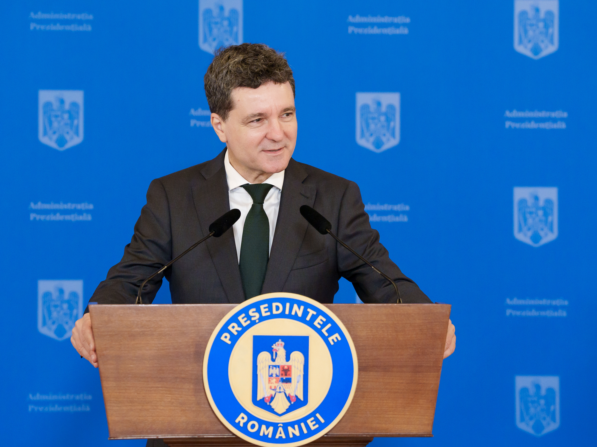 Încep pregătirile pentru întâlnirea dintre Donald Trump şi Nicuşor Dan ...