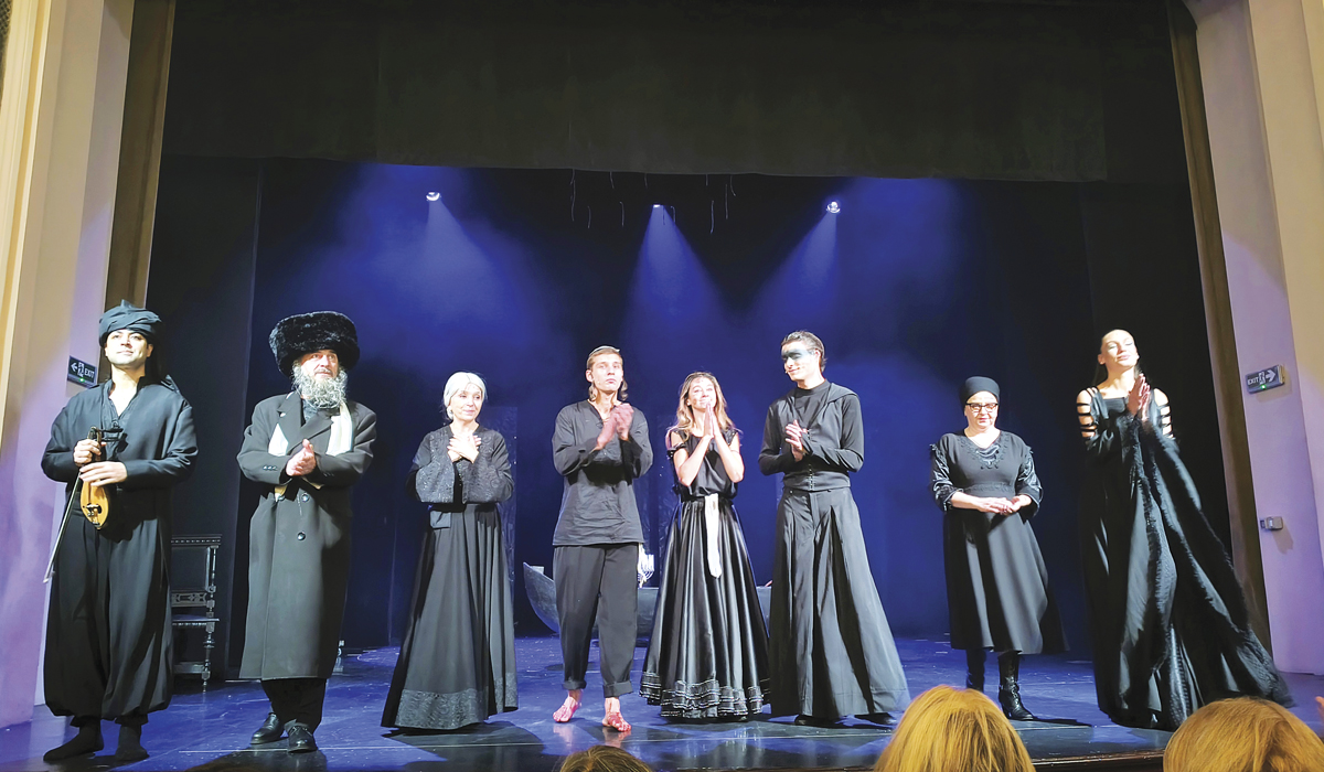 Cronică de teatru. „Mesia“. Poamele mânturii - New Money